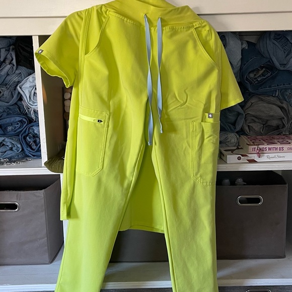 Figs | Other | Lime Green Figs Scrub Set | Poshmark